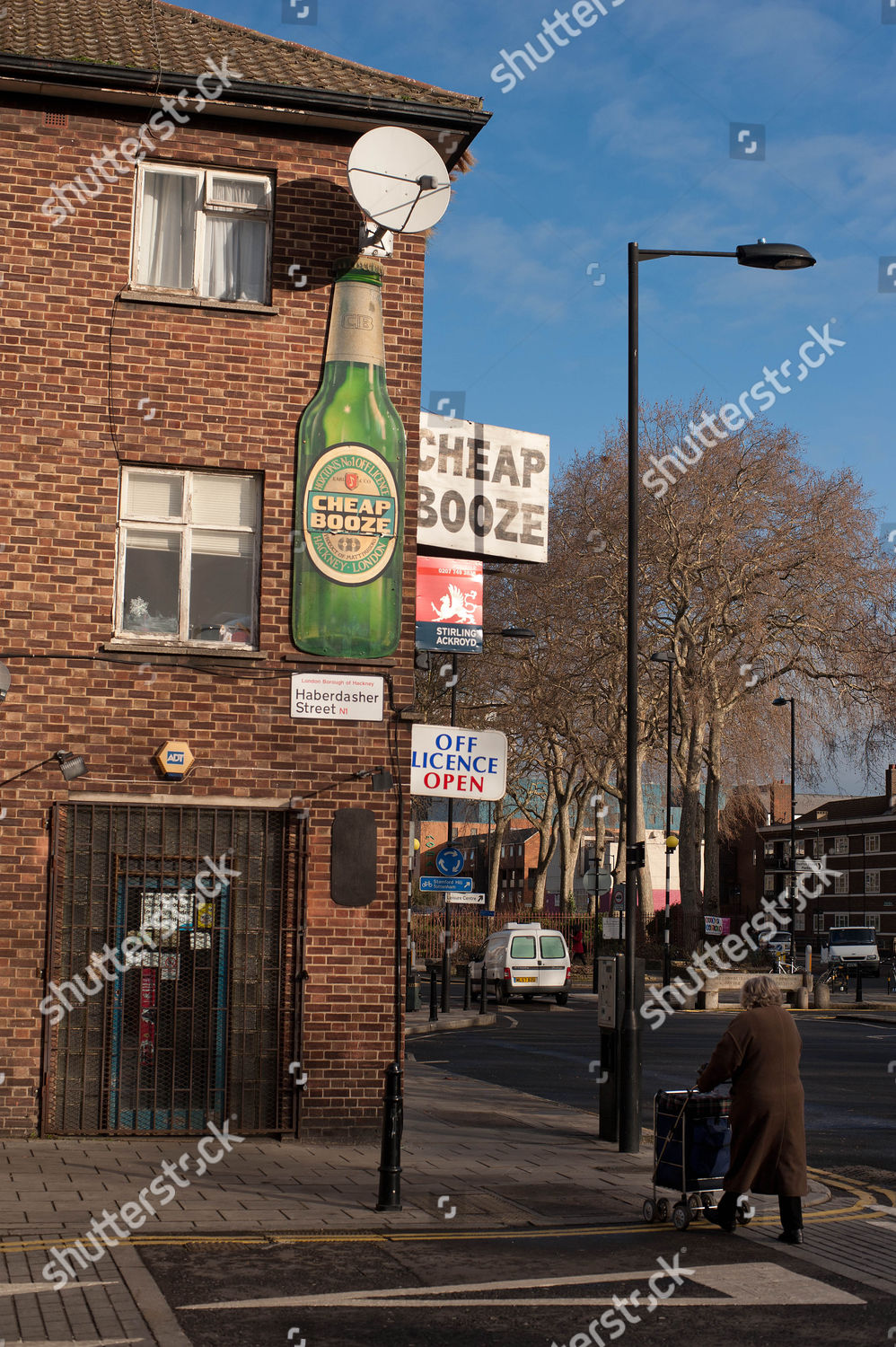 Off Licence Haberdasher Street Displays Sign Editorial Stock Photo ...