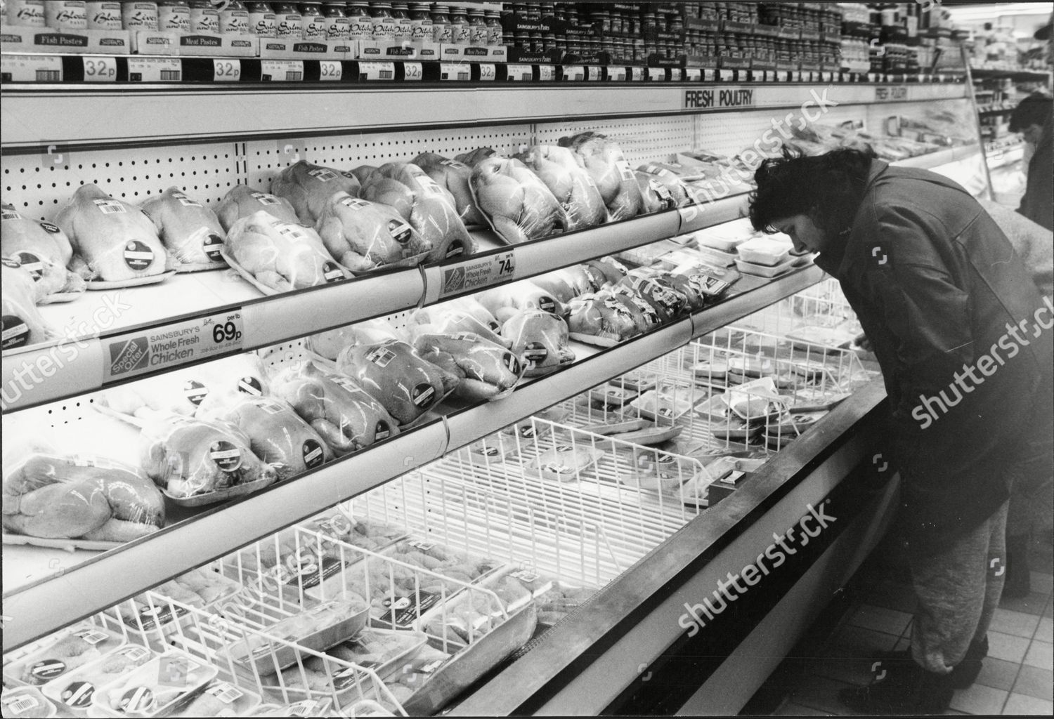 People Shopping Chicken Counter Sainsburys Supermarket Editorial Stock ...