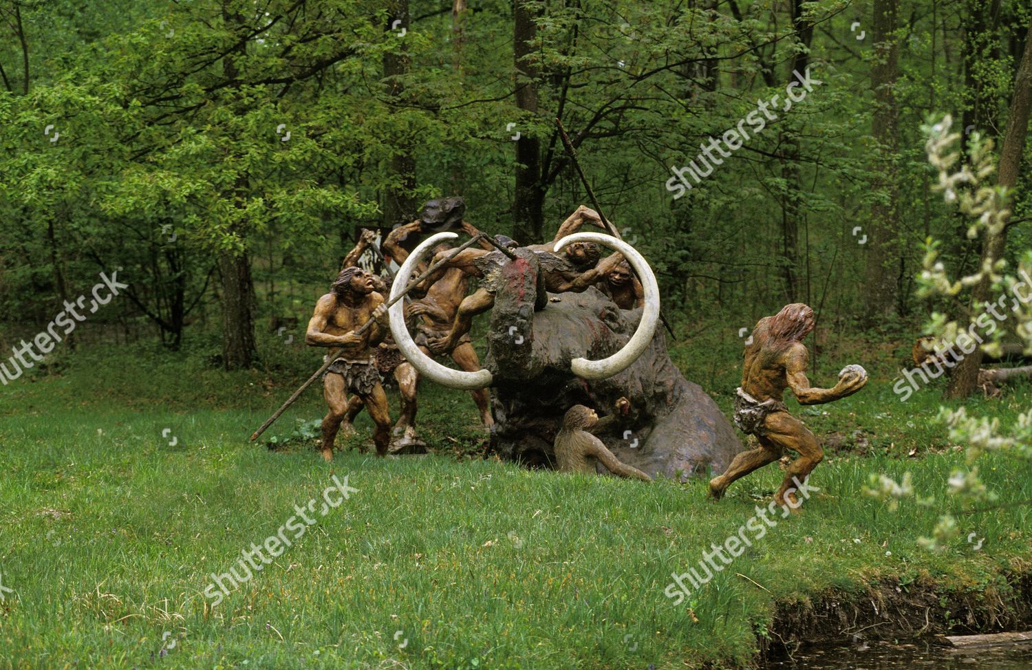 Model Released Prehistory Neandertal Men Hunting Editorial Stock Photo ...