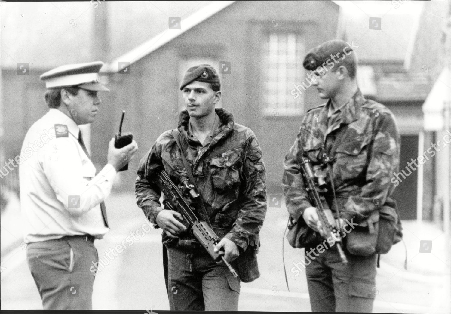 Security Guard Reliance Security Soldiers Deal Editorial Stock Photo ...