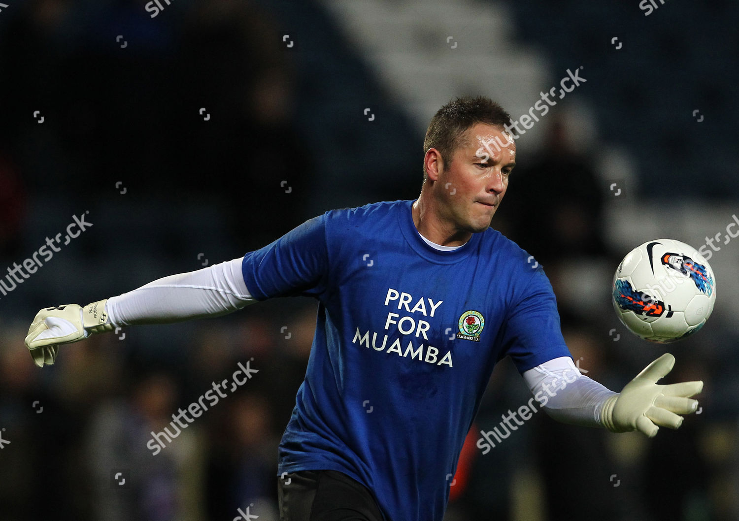 Blackburn Rovers Goalkeeper Paul Robinson Wearing Editorial Stock Photo ...