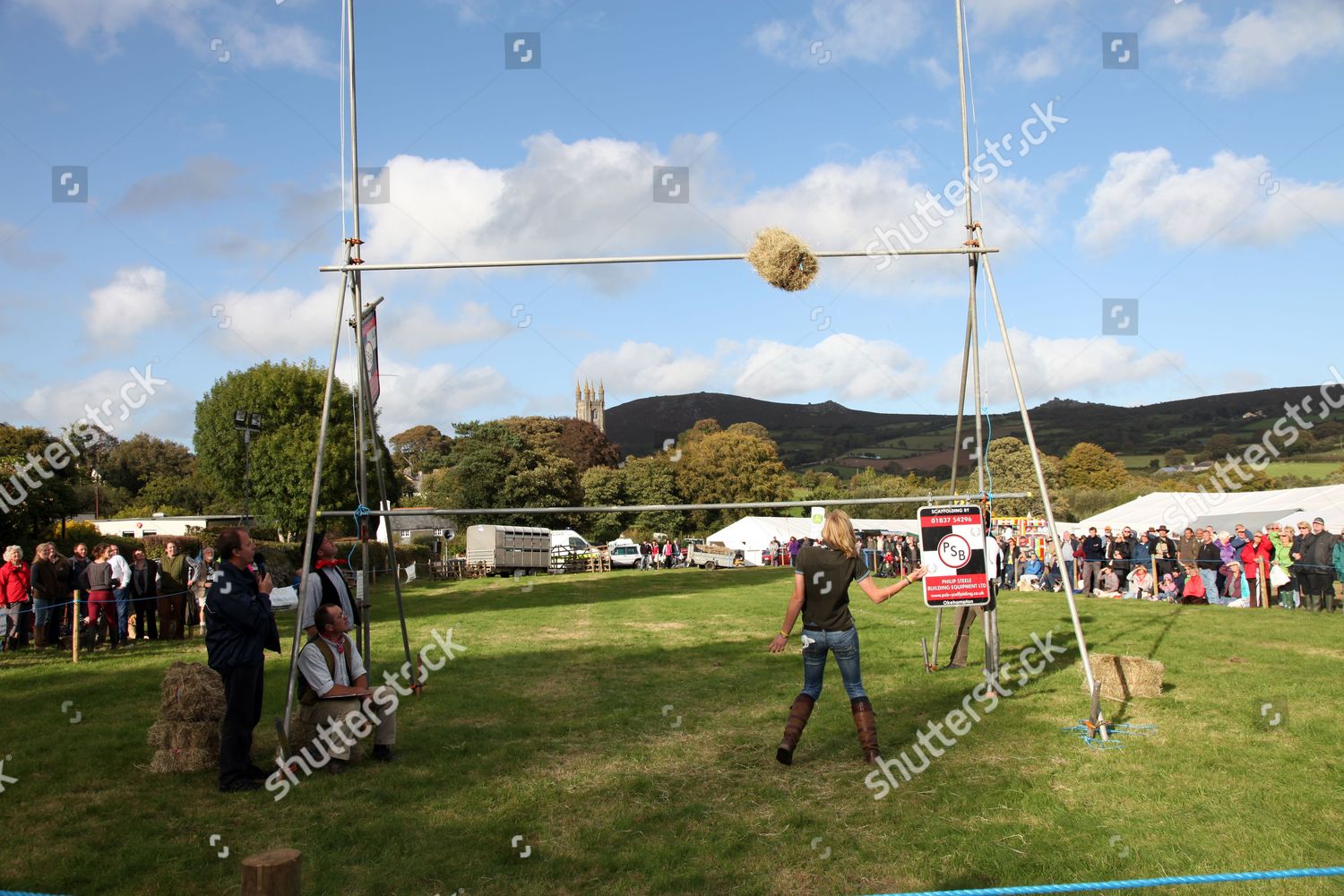Bale Throwing Competition Widecombe Fair Dartmoor Editorial Stock Photo ...