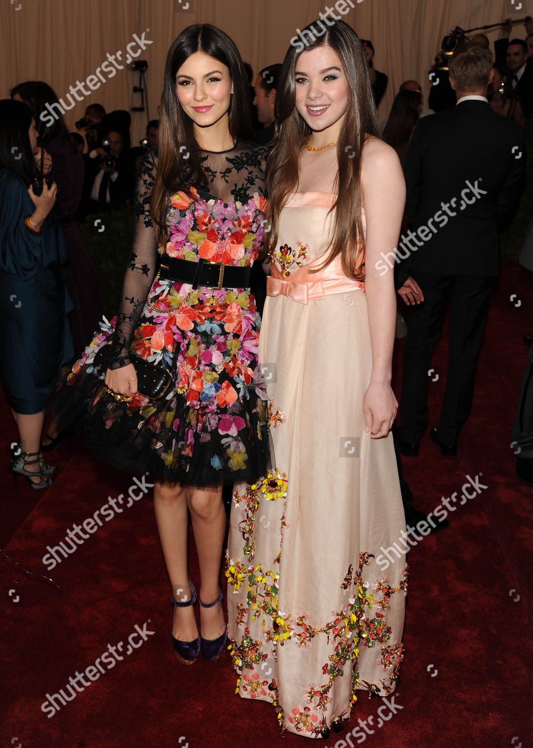 Victoria Justice Hailee Steinfeld Editorial Stock Photo - Stock Image ...