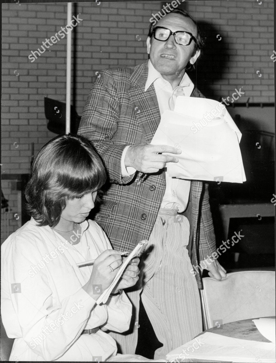 Actor Leonard Rossiter Leonard Rossiter 21 Editorial Stock Photo ...