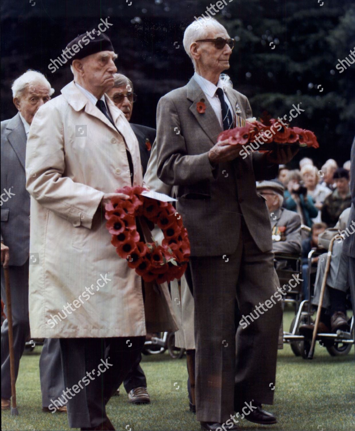 Donald Hodge Robert Burns Gathered Memorial Editorial Stock Photo ...