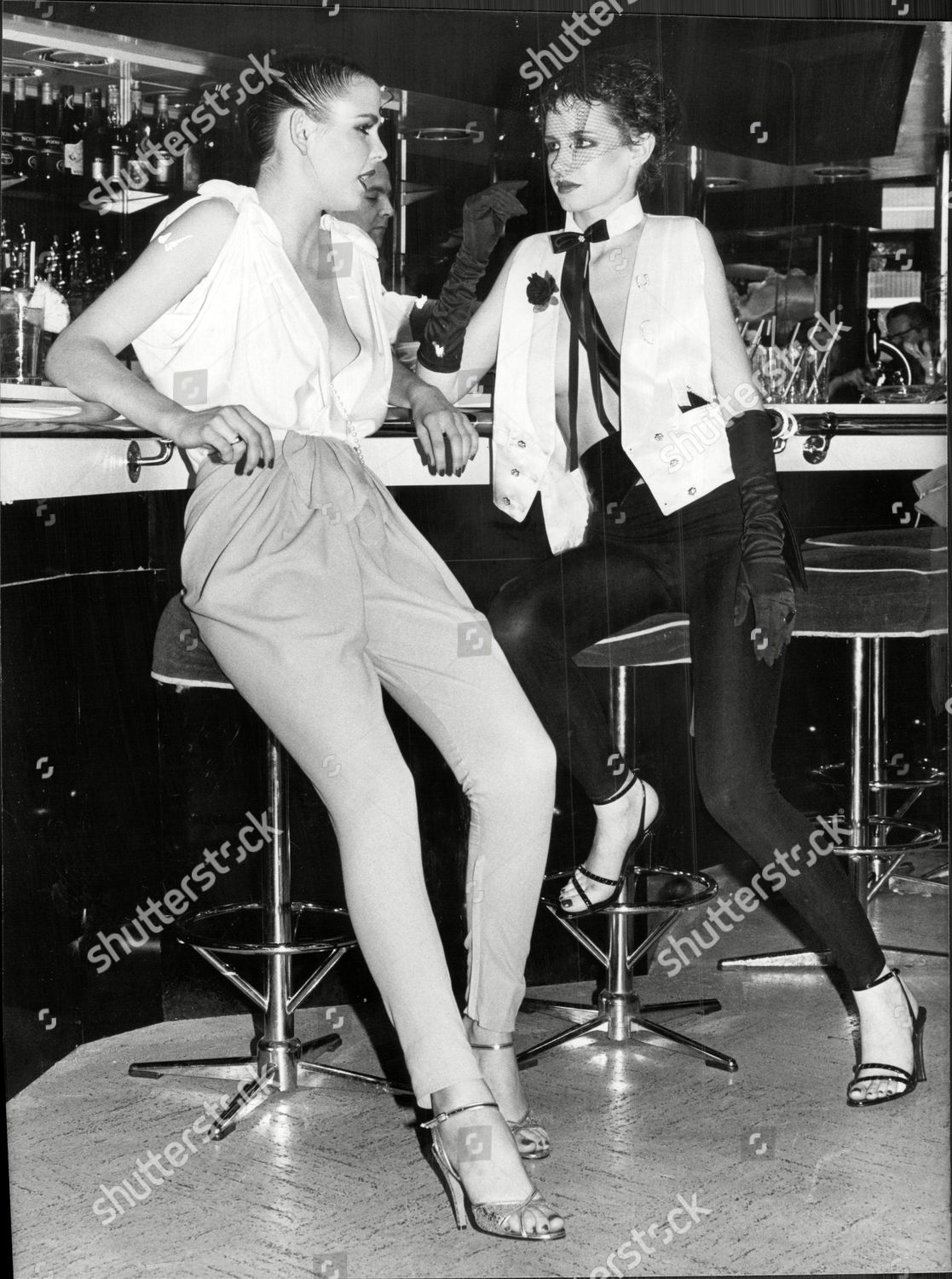 Models Carolynne Millington L Sarah Blythe Editorial Stock Photo ...