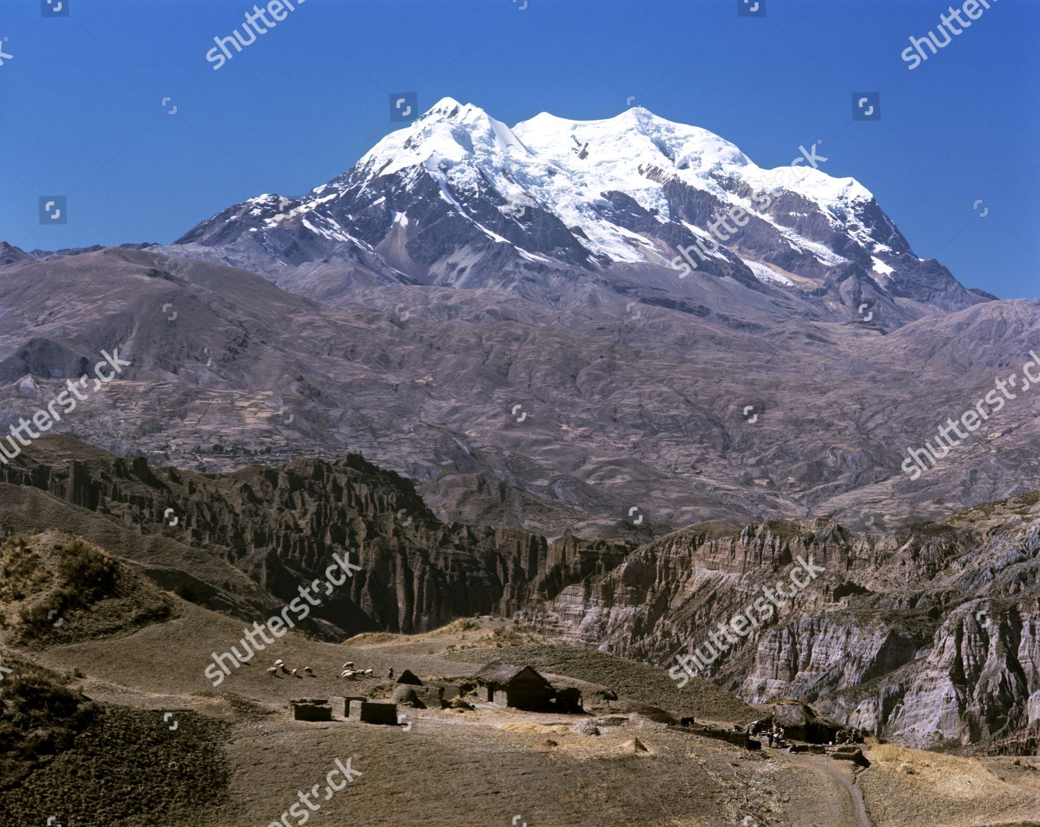 Nevado Illimani Andes Bolivia South America Editorial Stock Photo ...