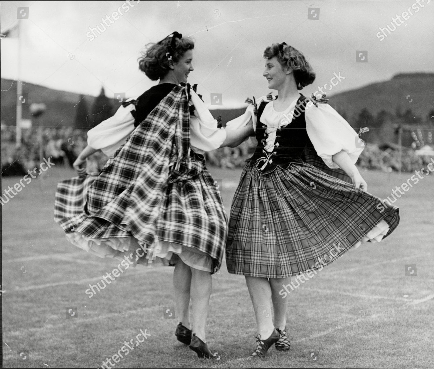 Highland Dancing Aboyne Game Girl Dancers Editorial Stock Photo - Stock ...