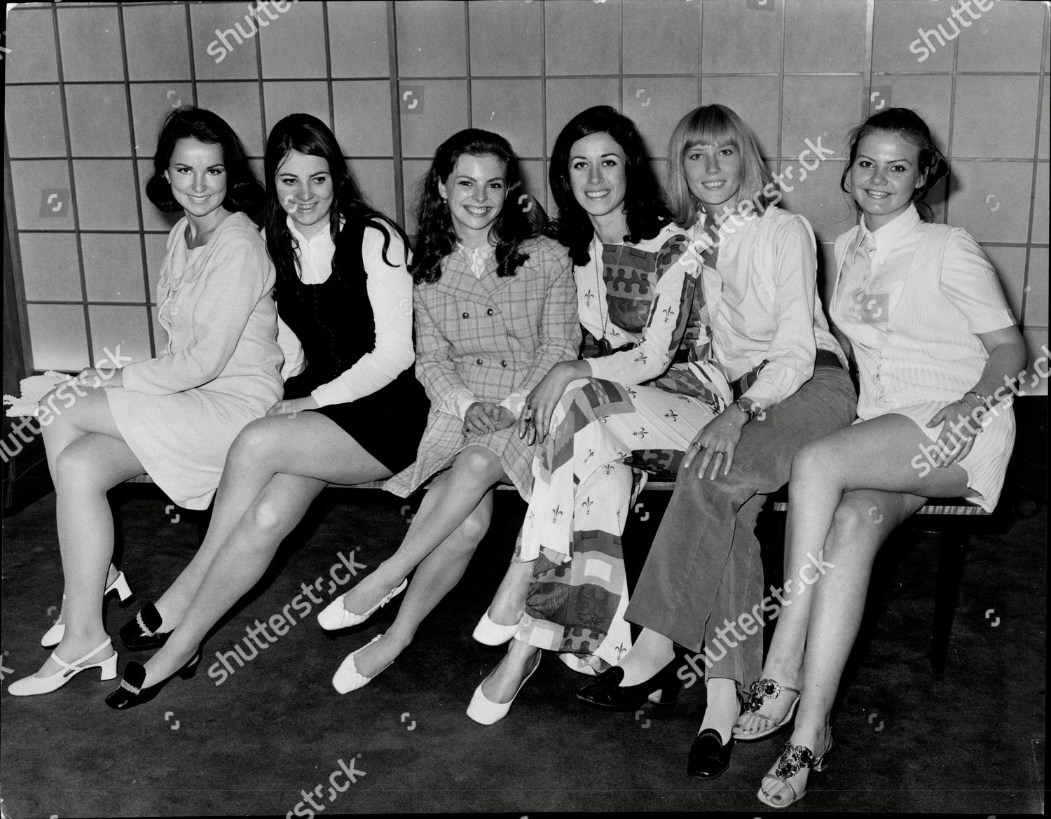 Valerie Holmes Mary Kelly Mireille Collins Foto Stok Editorial - Gambar ...