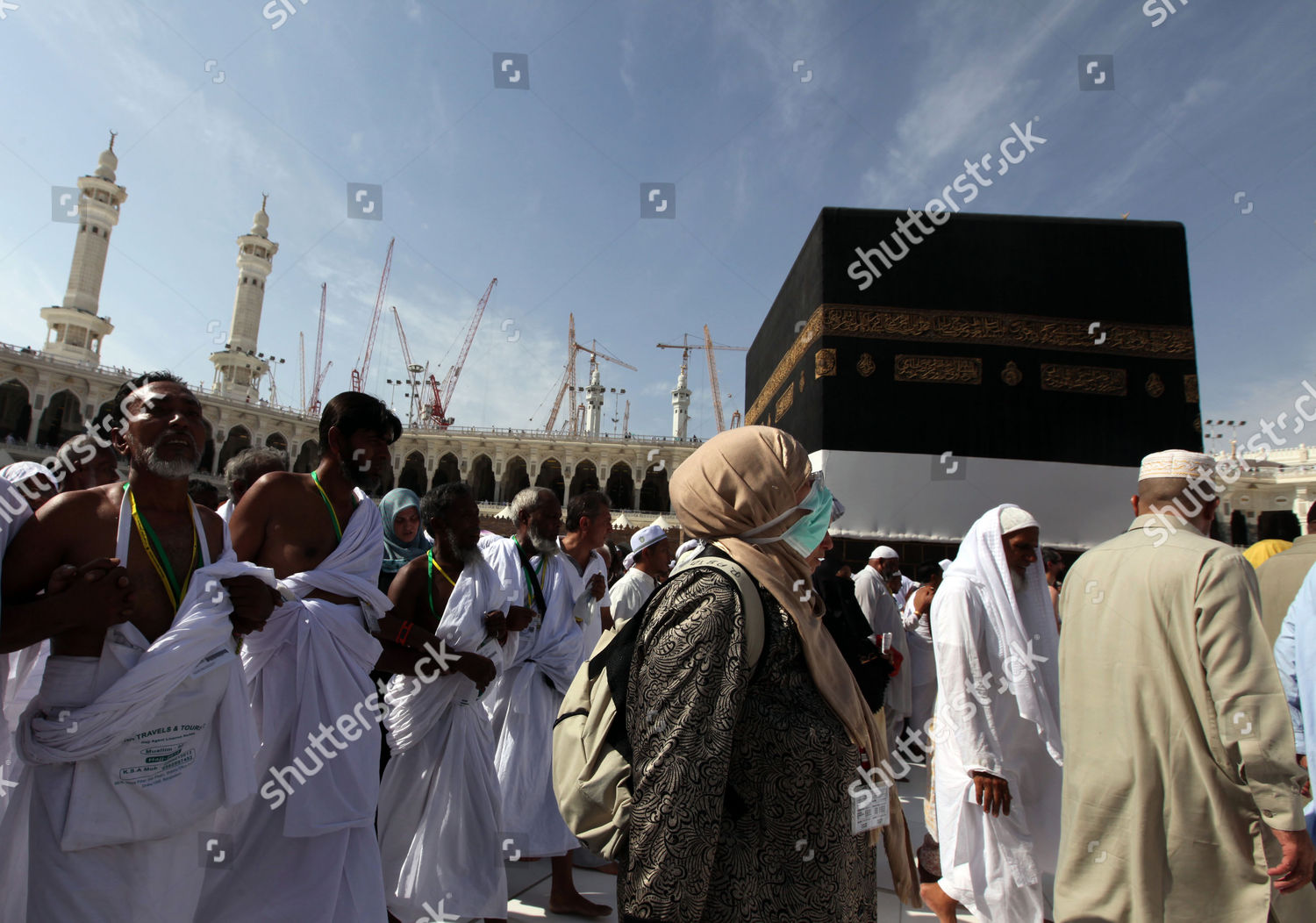 Muslim Pilgrims Walk Around Kaaba Grand Editorial Stock Photo - Stock ...