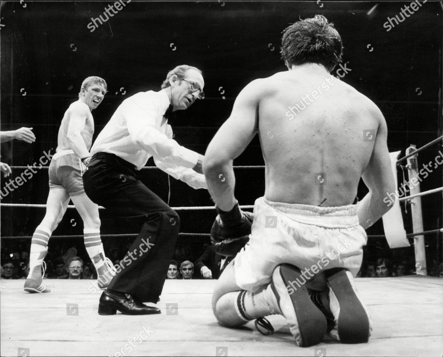Referee Sid Nathan Counts Over Danny Editorial Stock Photo - Stock ...