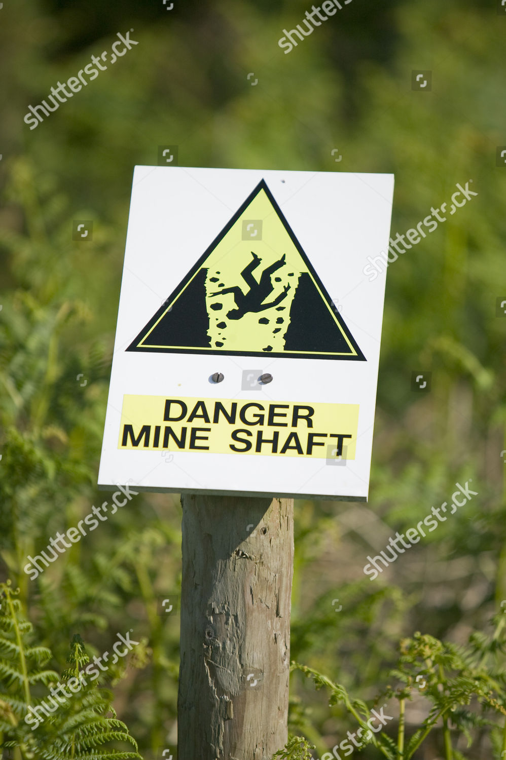 Old Mine Shaft Warning Sign On Editorial Stock Photo - Stock Image ...