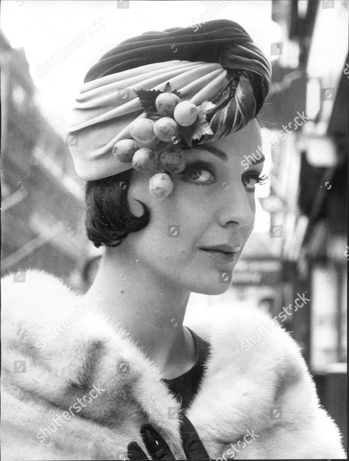 Model Anne Milling Wearing 1932 Hat Editorial Stock Photo - Stock Image ...