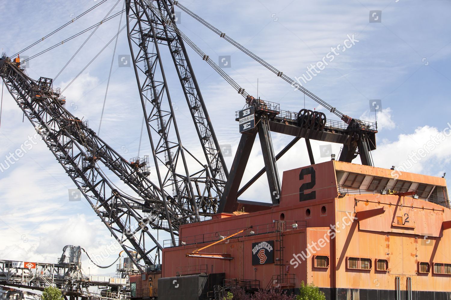 Massive Bucket Wheel By Syncrude Upgrader Editorial Stock Photo - Stock ...