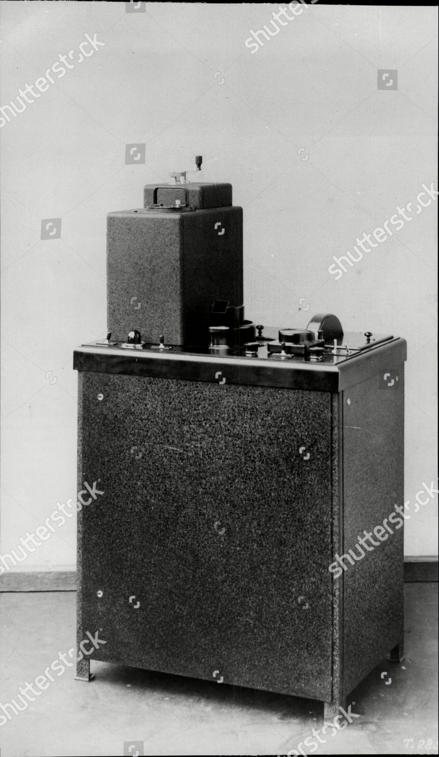 Photo Telegraphy Machine Transmitting Photographs Between Editorial ...