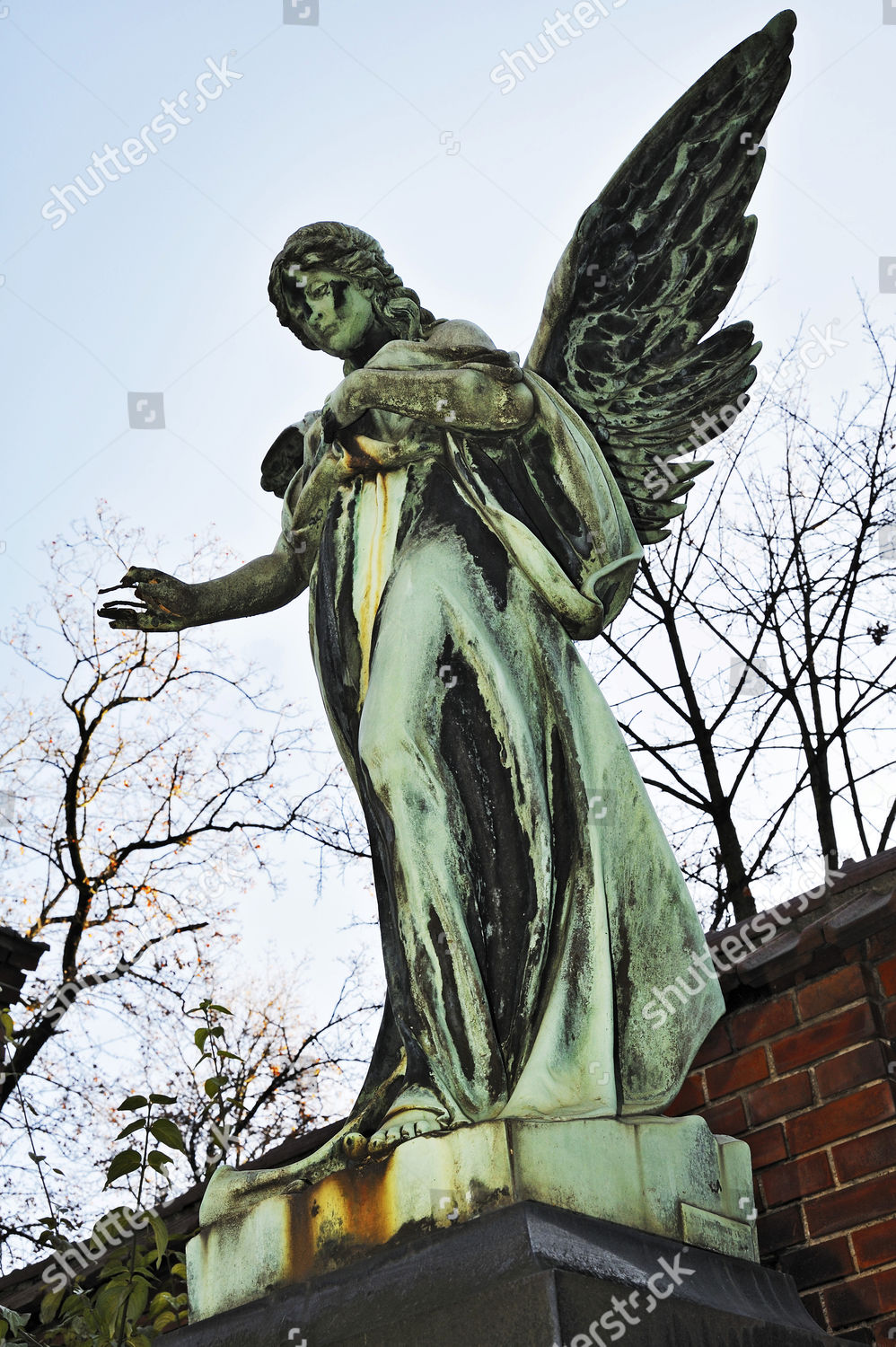 Grave Angel Statue Ostfriedhof Cemetery Munich Editorial Stock Photo ...