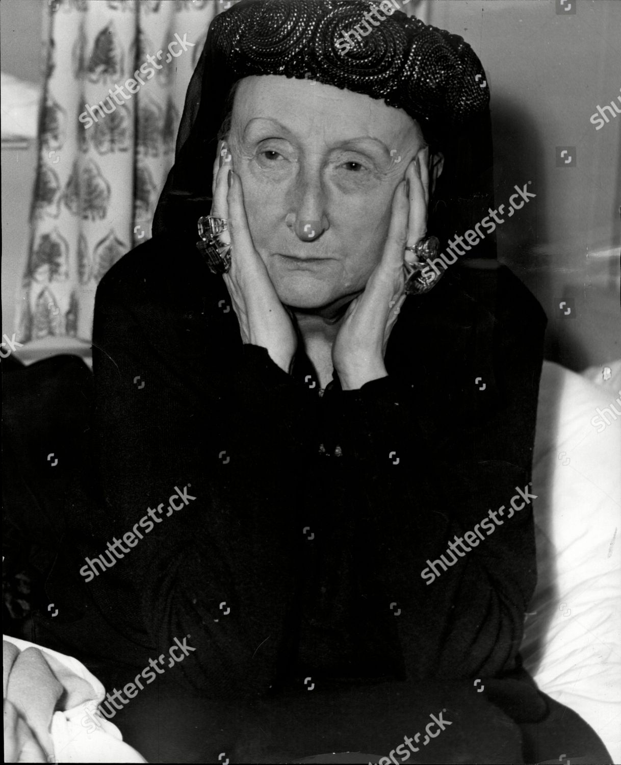 Dame Edith Sitwell Poet Dame Edith Editorial Stock Photo - Stock Image ...