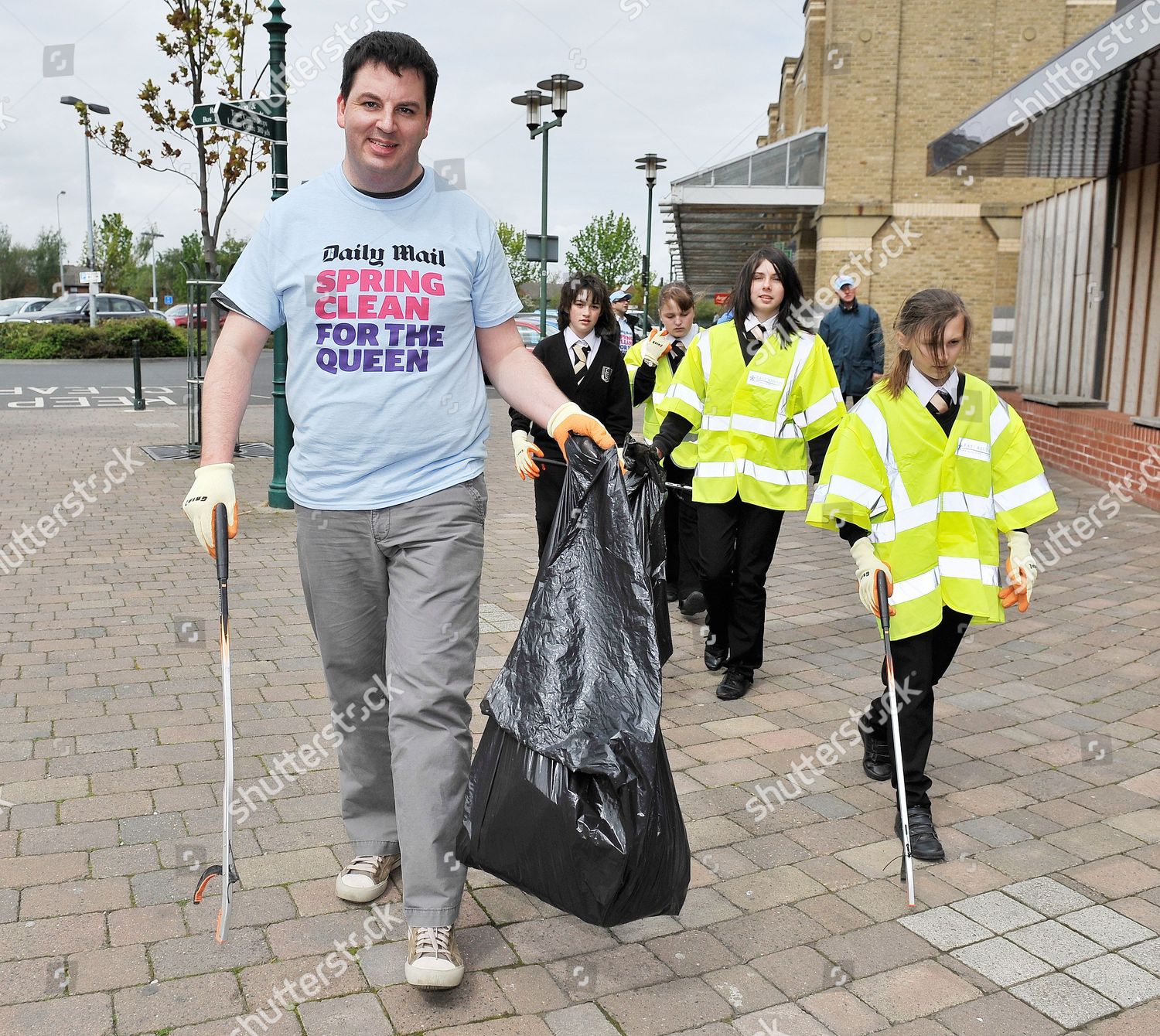 Litter Campaign Andrew Percy Mp Pictured Editorial Stock Photo - Stock ...