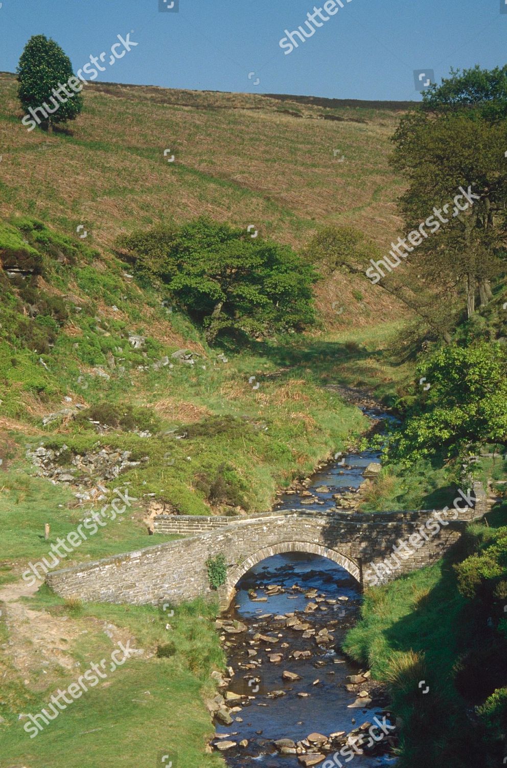 Goyts Bridge Goyt Valley Peak District Editorial Stock Photo - Stock ...