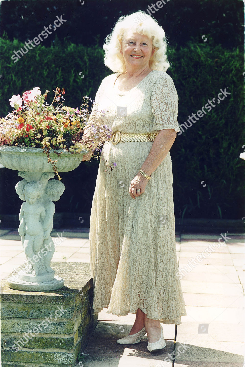 Una Pearl Who Stand Actress Marilyn Editorial Stock Photo - Stock Image ...