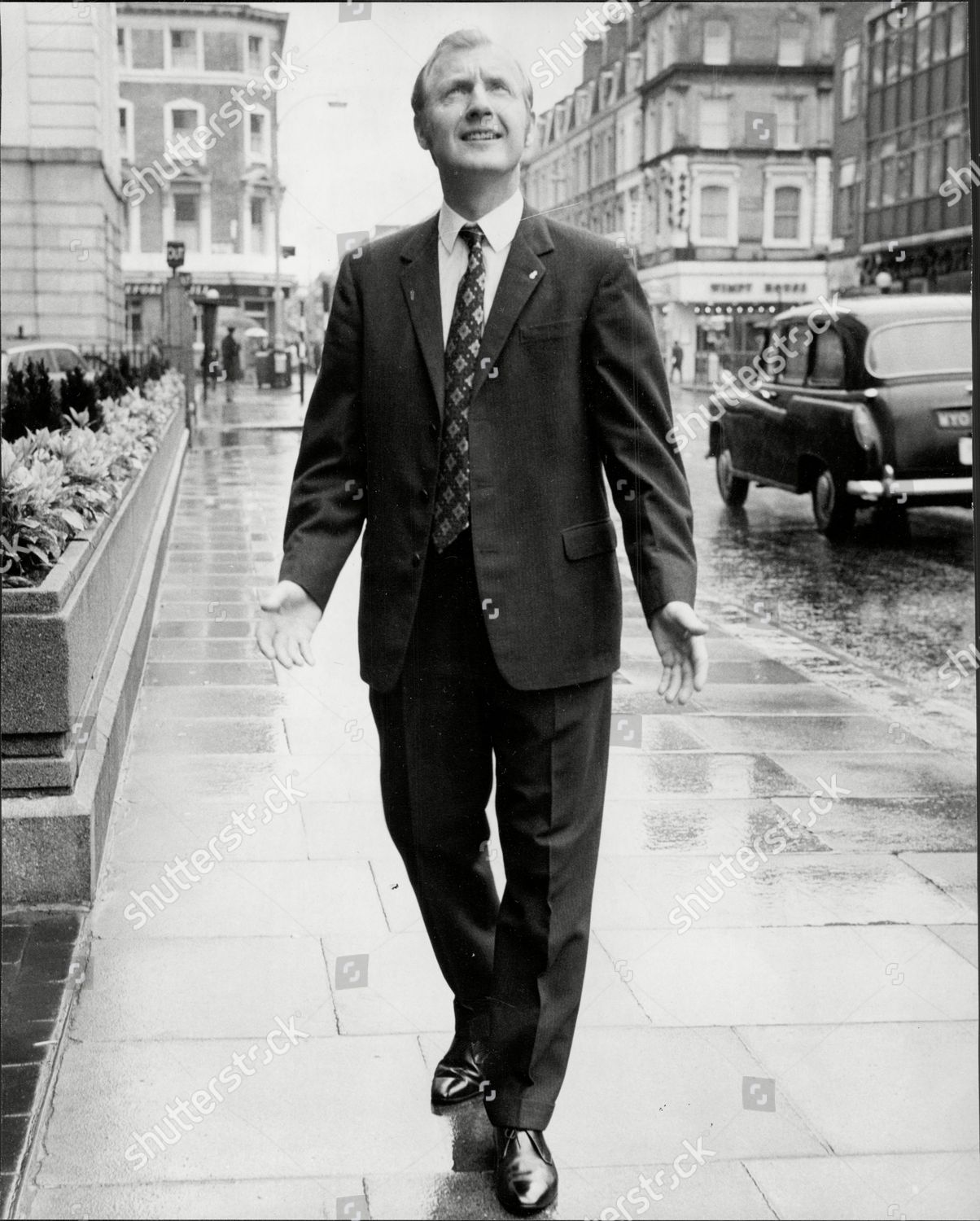 Football Referee Ray Tinkler Raymond Tinkler Editorial Stock Photo ...