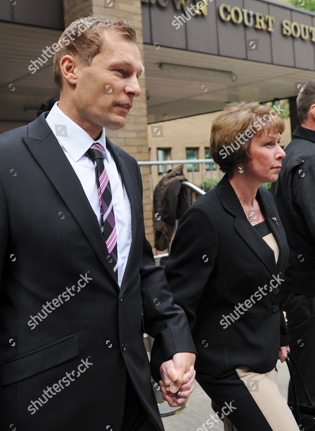 London Pc Simon Harwood 41 Leaves Editorial Stock Photo - Stock Image ...