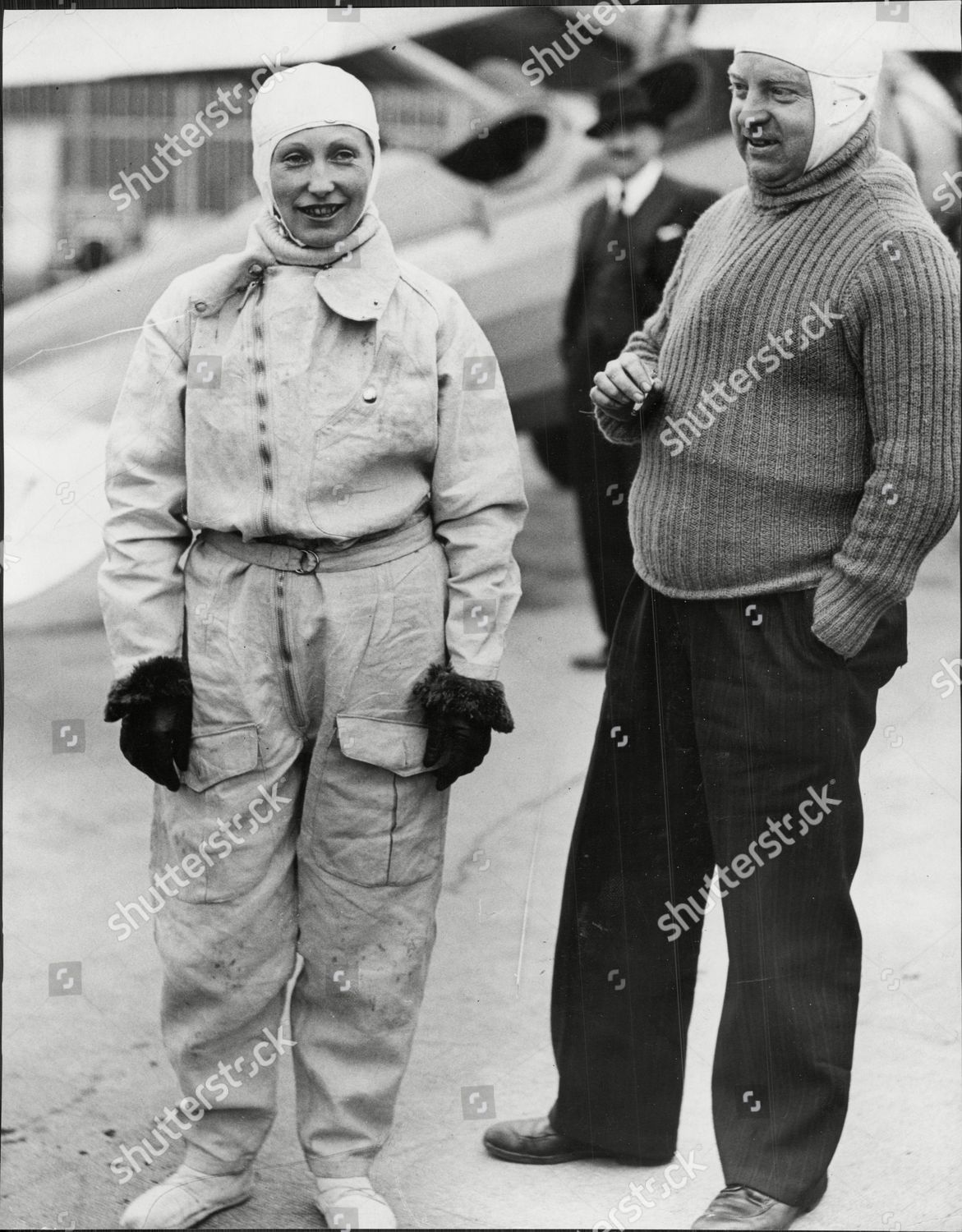 Edith Clark Female Pilot Parachutist Villacoublay Editorial Stock Photo ...