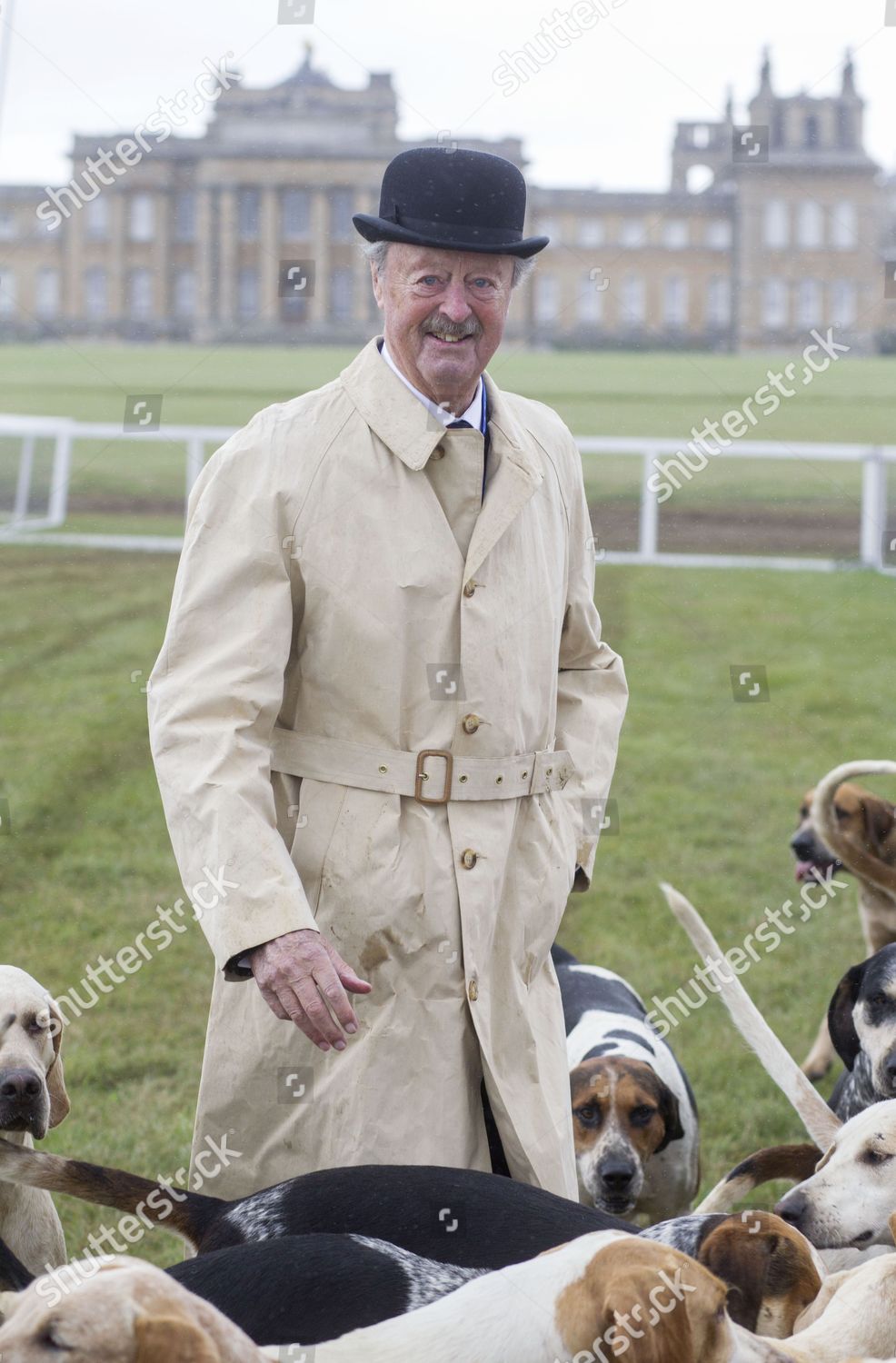 Duke Marlborough Meets Hounds Heythrop Hunt Editorial Stock Photo ...