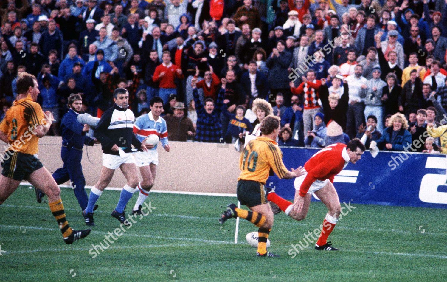 Adrian Hadley Scores Injury Time Try Editorial Stock Photo - Stock ...