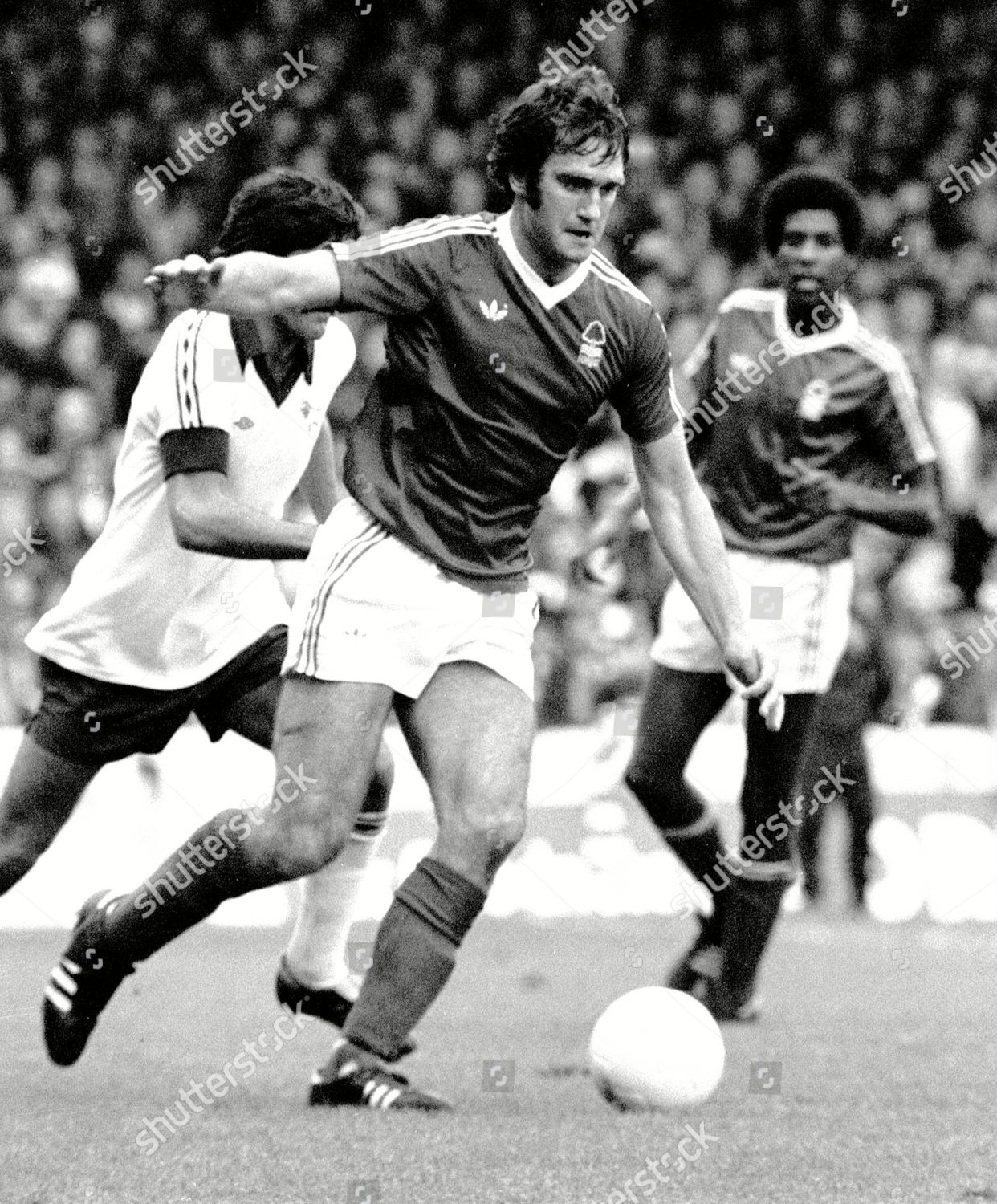 Larry Lloyd Nottingham Forest Nottingham Forest Editorial Stock Photo ...