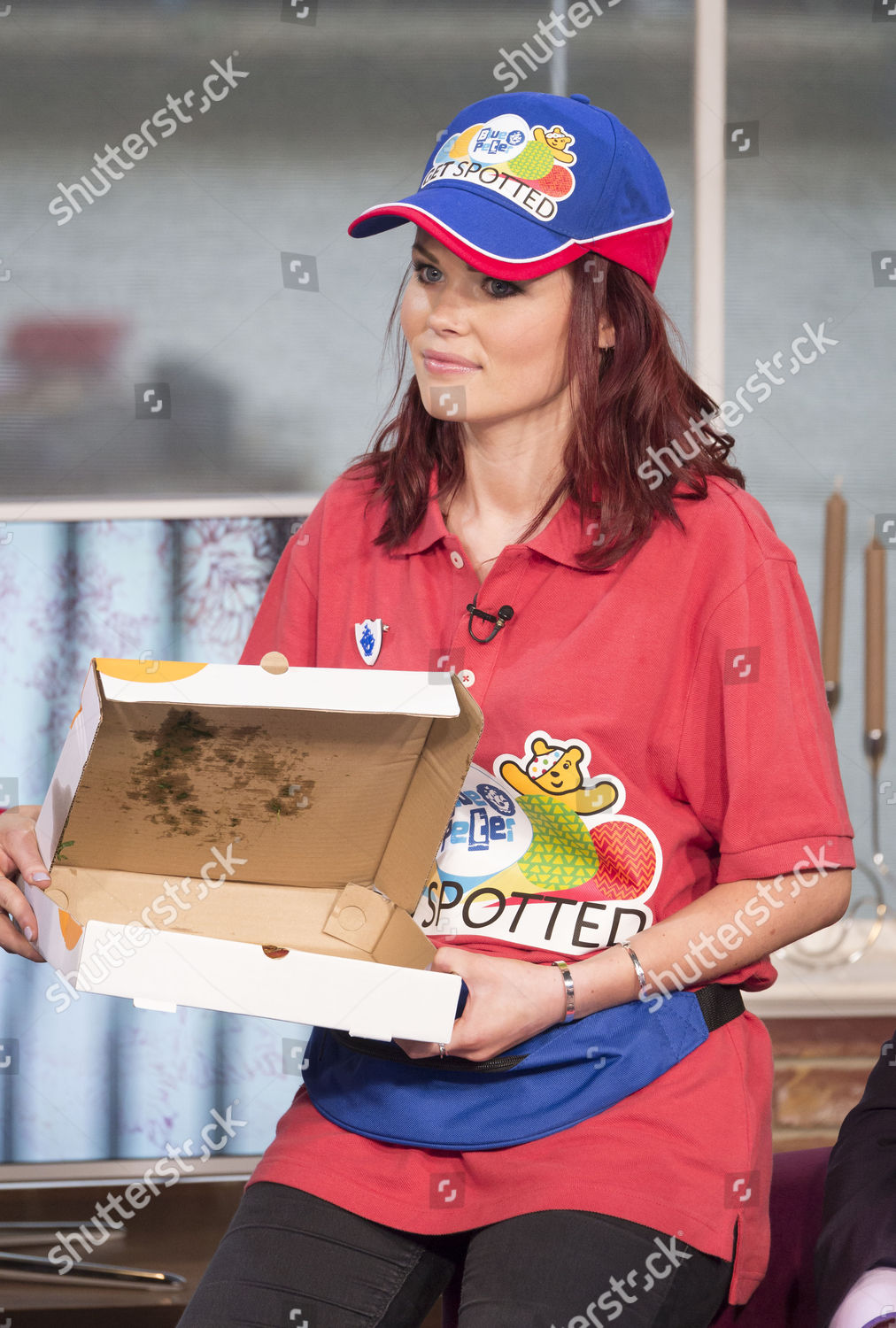 Blue Peter Presenter Lindsey Russell Delivers Editorial Stock Photo ...