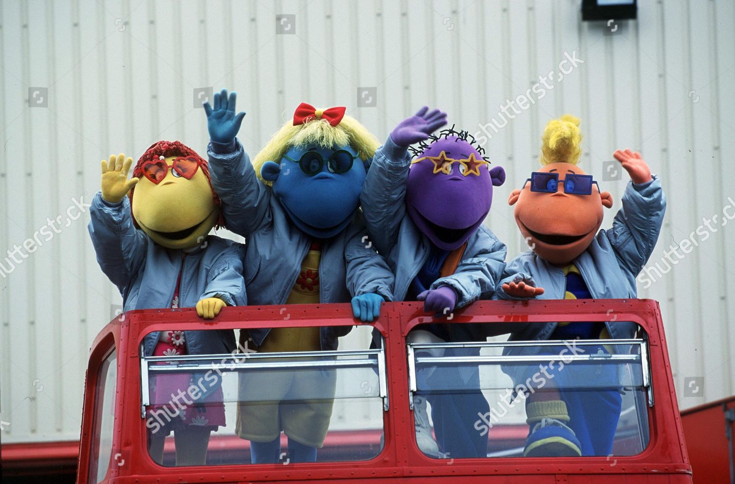 Tweenies On Bus Haber Amaçlı Stok Fotoğrafı - Stok Görsel | Shutterstock