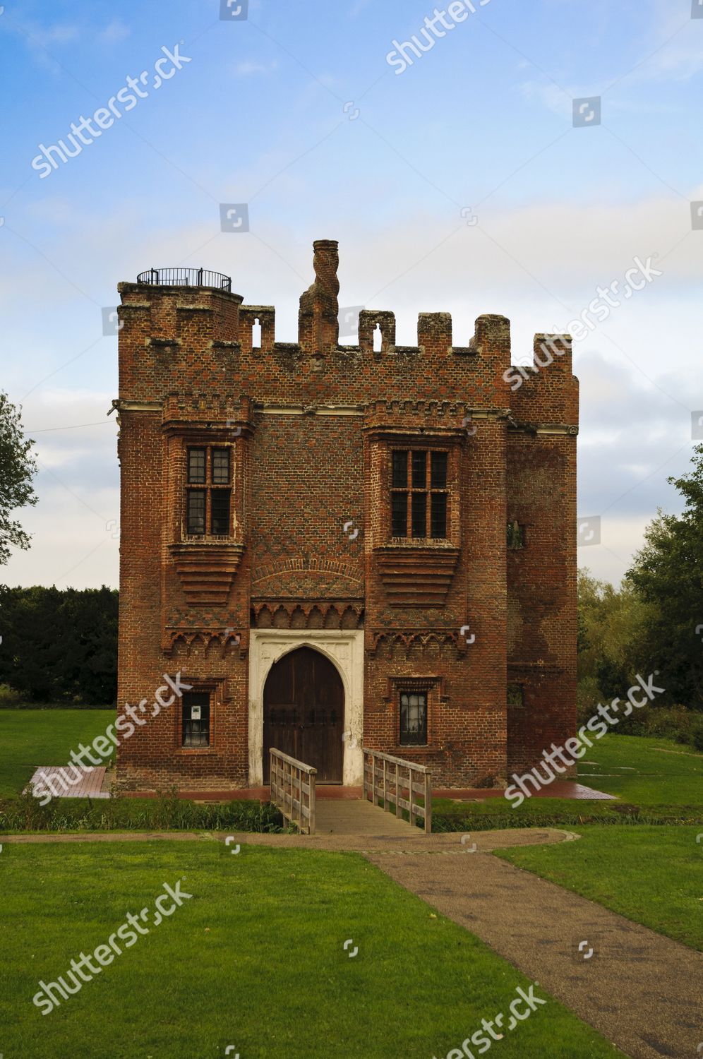 15th Century Gatehouse Rye House Gatehouse Editorial Stock Photo ...