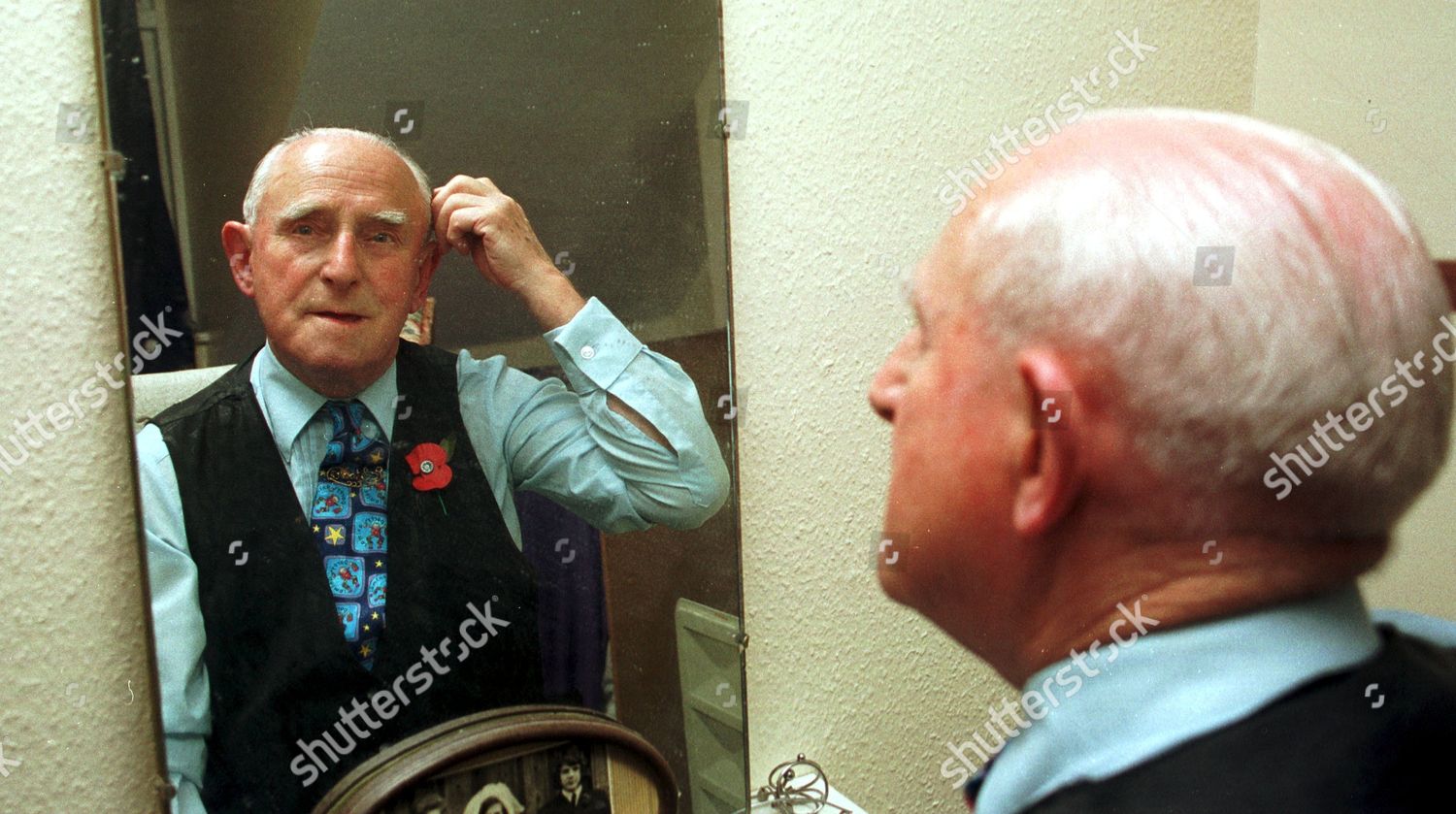 85 Year Old Fred Whittingham Gets Editorial Stock Photo - Stock Image ...