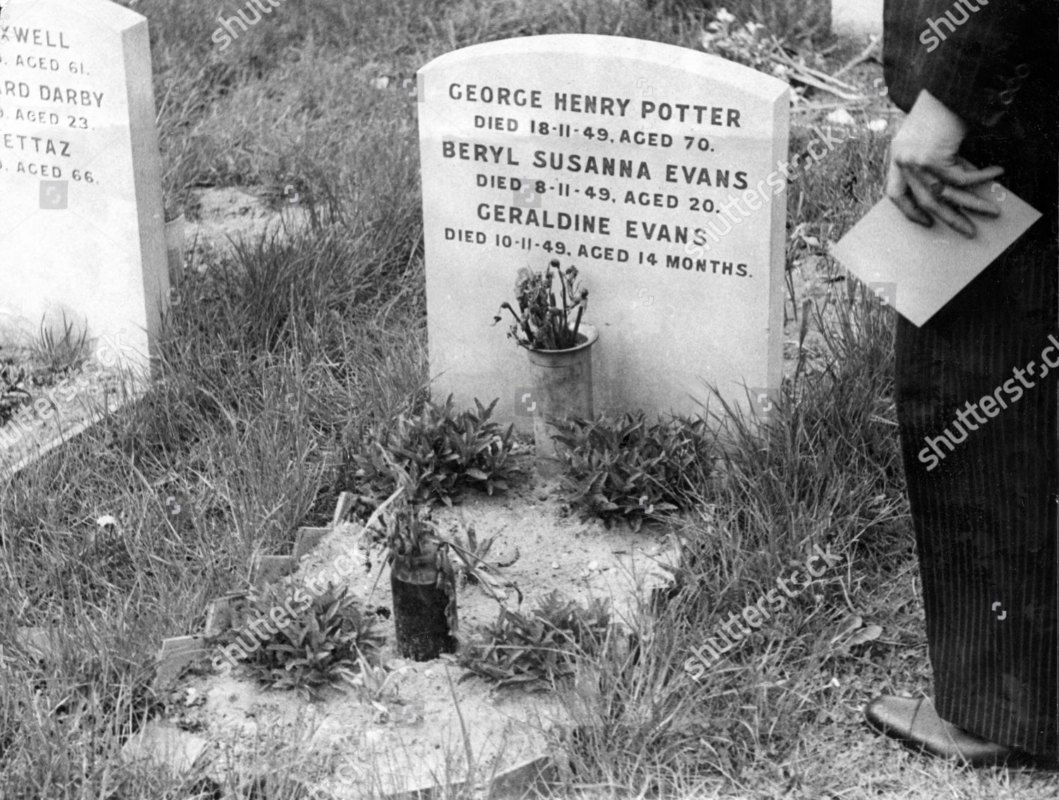Grave Mrs Beryl Evans Her Baby Editorial Stock Photo - Stock Image ...