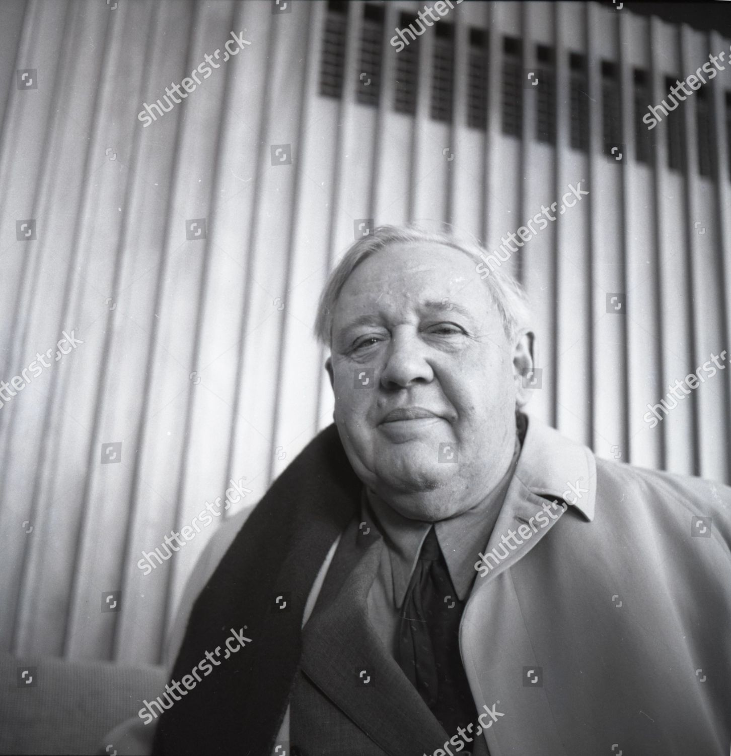 Actor Charles Laughton Arrives Into London Editorial Stock Photo ...