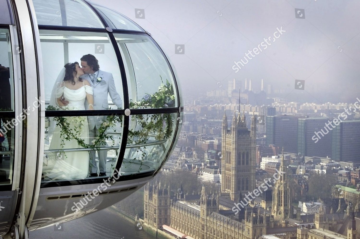 Simon Stapleton Dawn Bottomley Marry Civil Editorial Stock Photo ...
