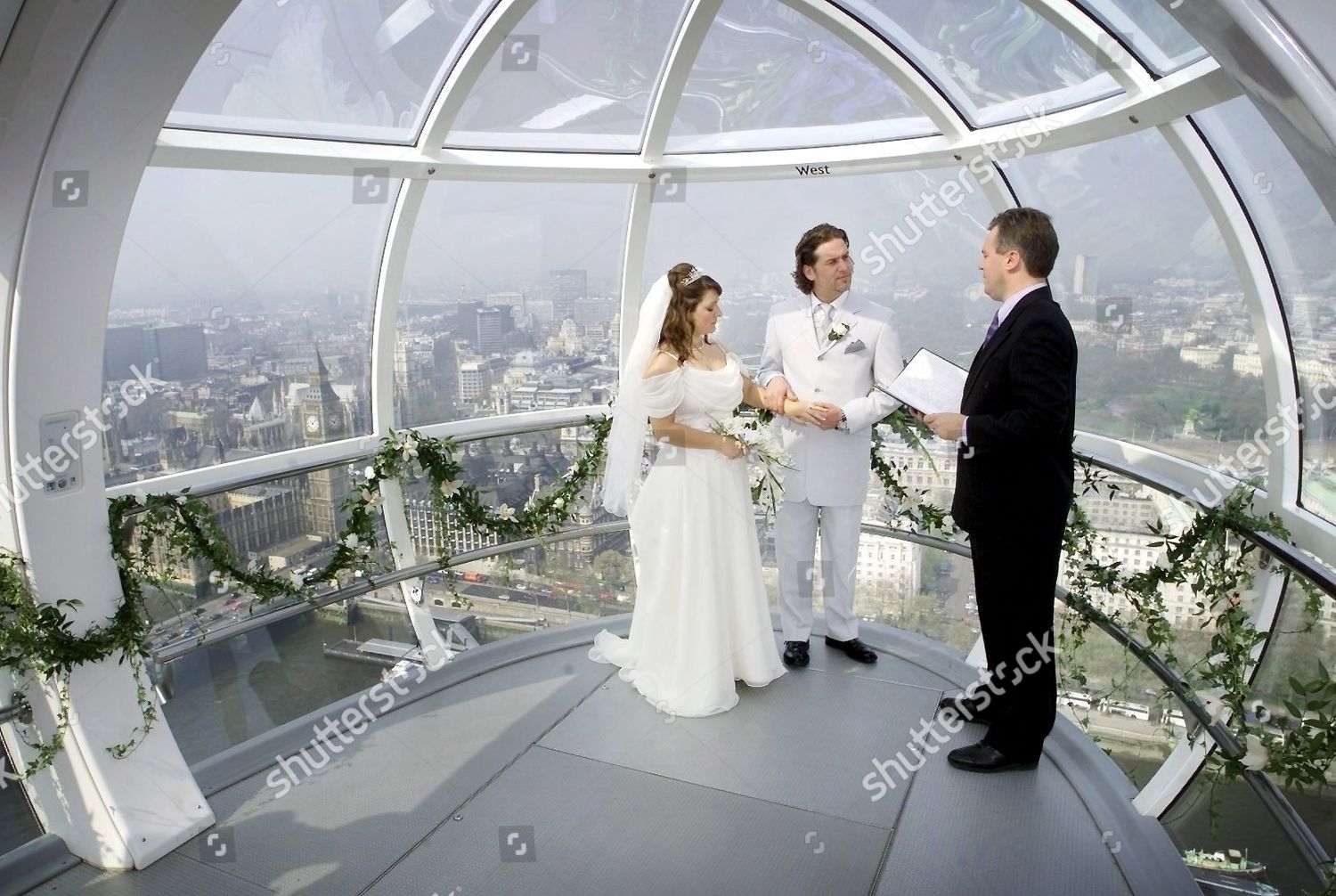 Simon Stapleton Dawn Bottomley Marry Civil Editorial Stock Photo ...