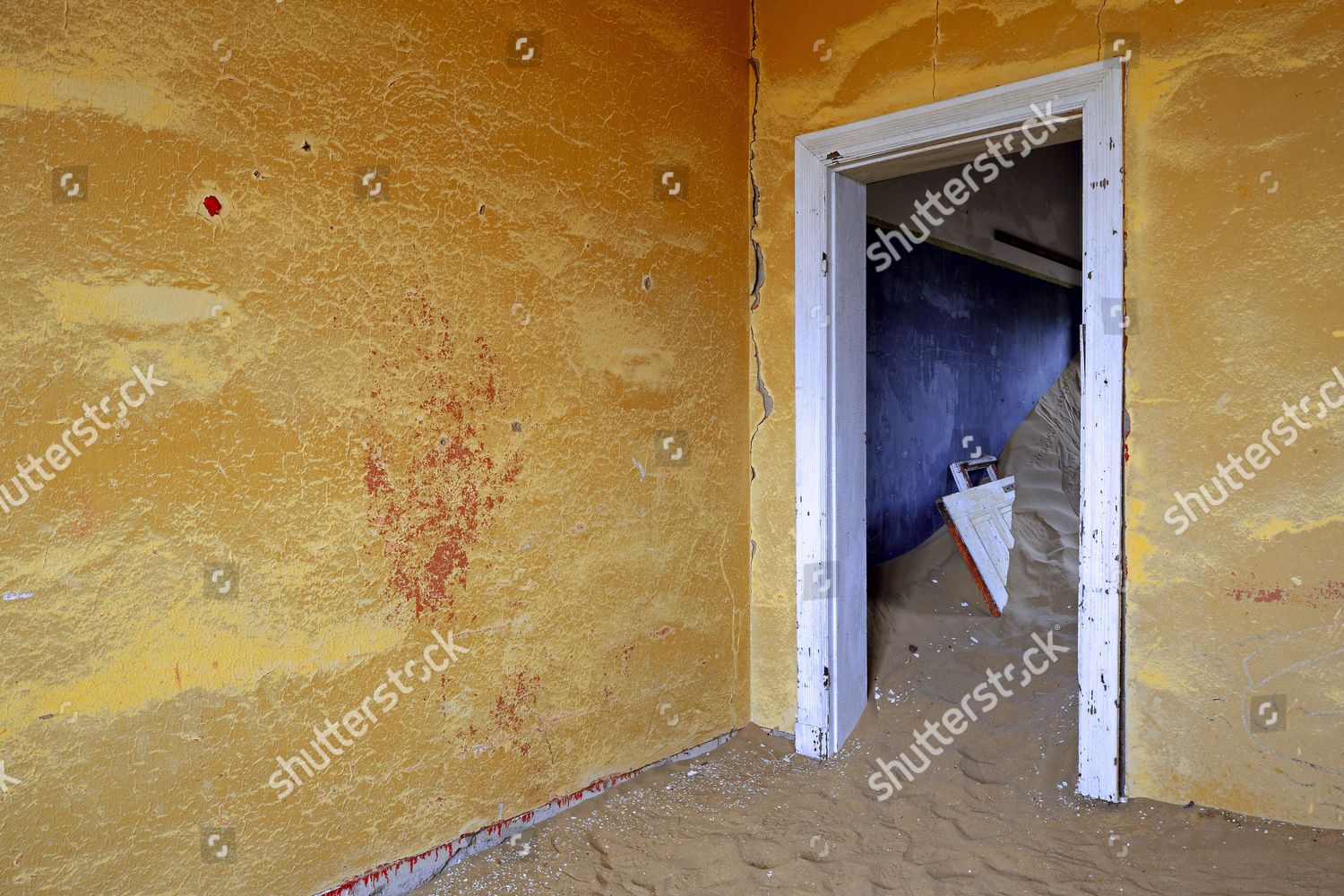 Building Taken Over By Sand Desert Editorial Stock Photo - Stock Image ...