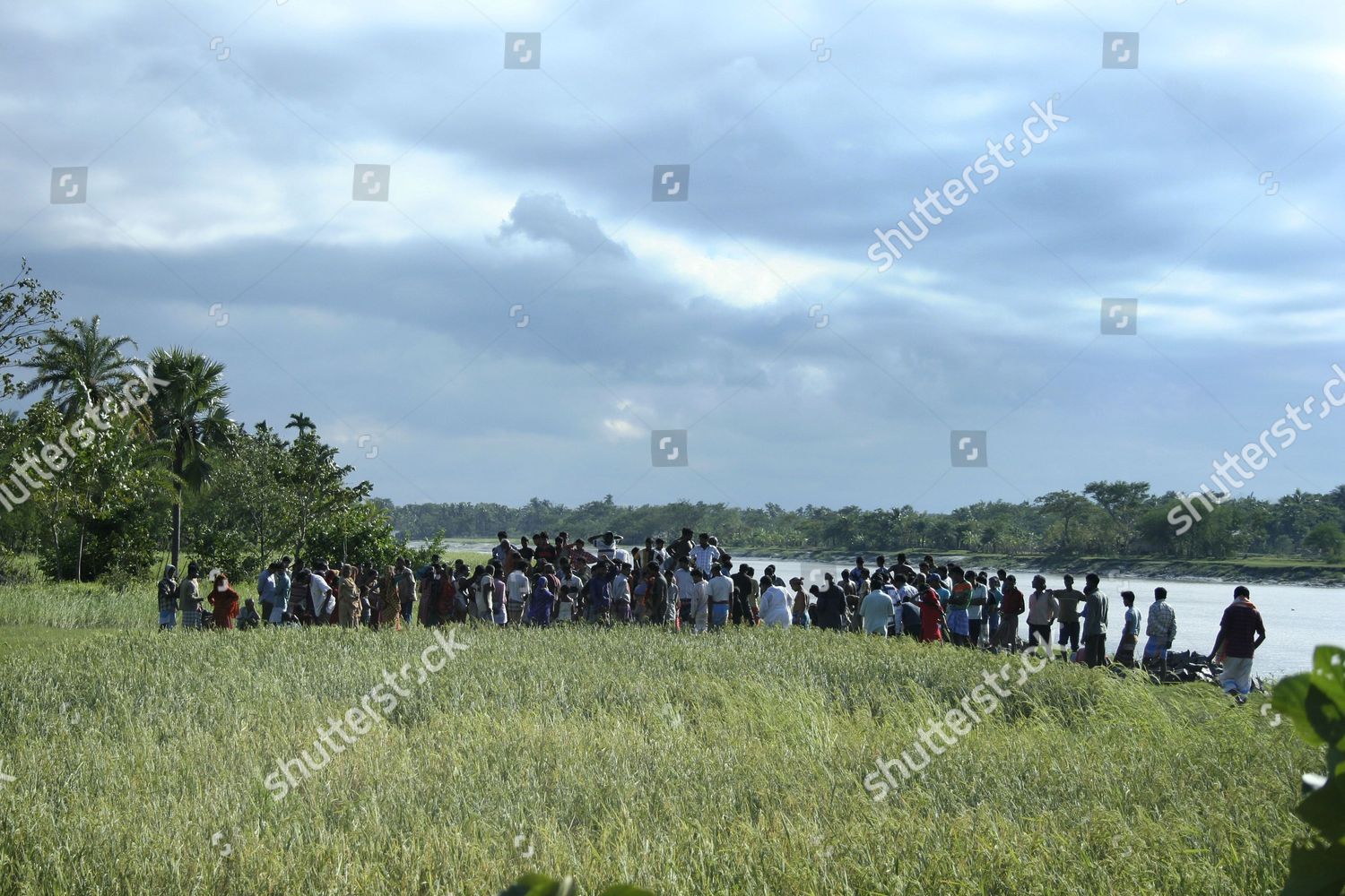 Burrial Five Dead Bodies Victims Sidr Editorial Stock Photo - Stock ...