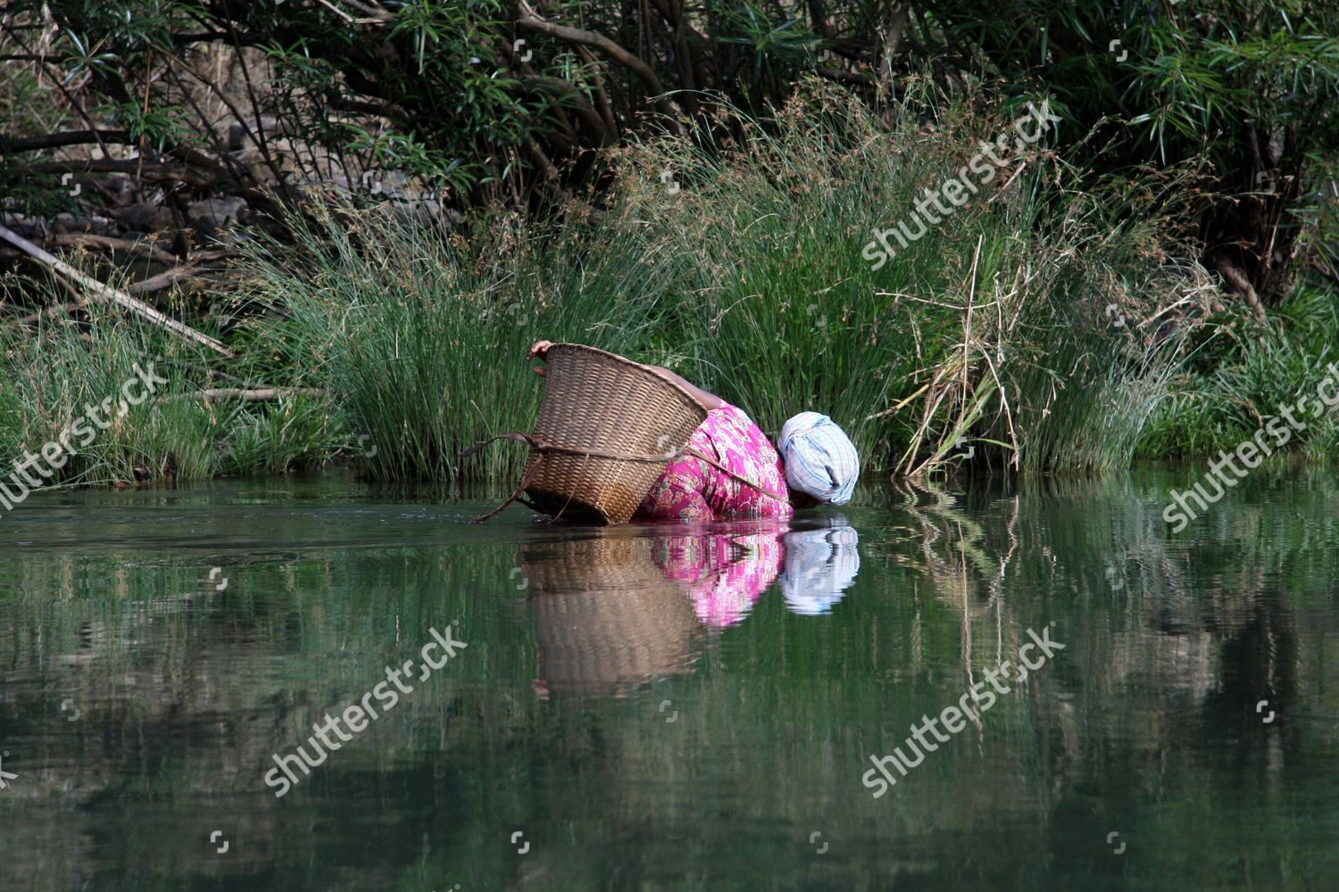 Woman Ethnic Community Catching Fish Sangu Editorial Stock Photo ...