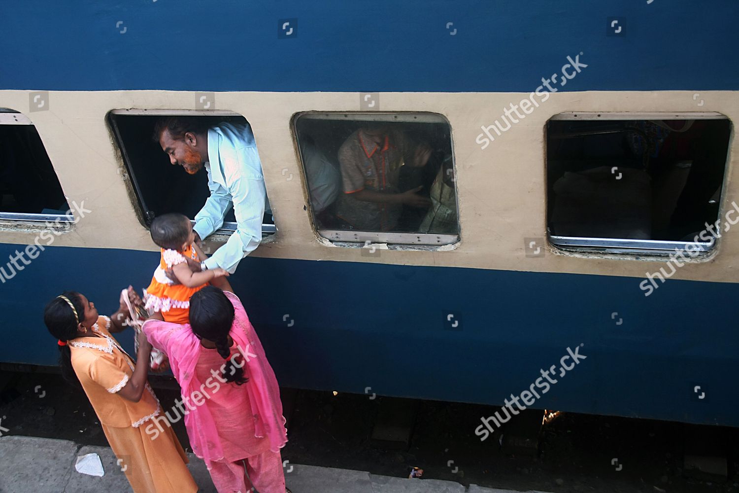 Homebound Family Gets On Board Crowded Editorial Stock Photo - Stock ...