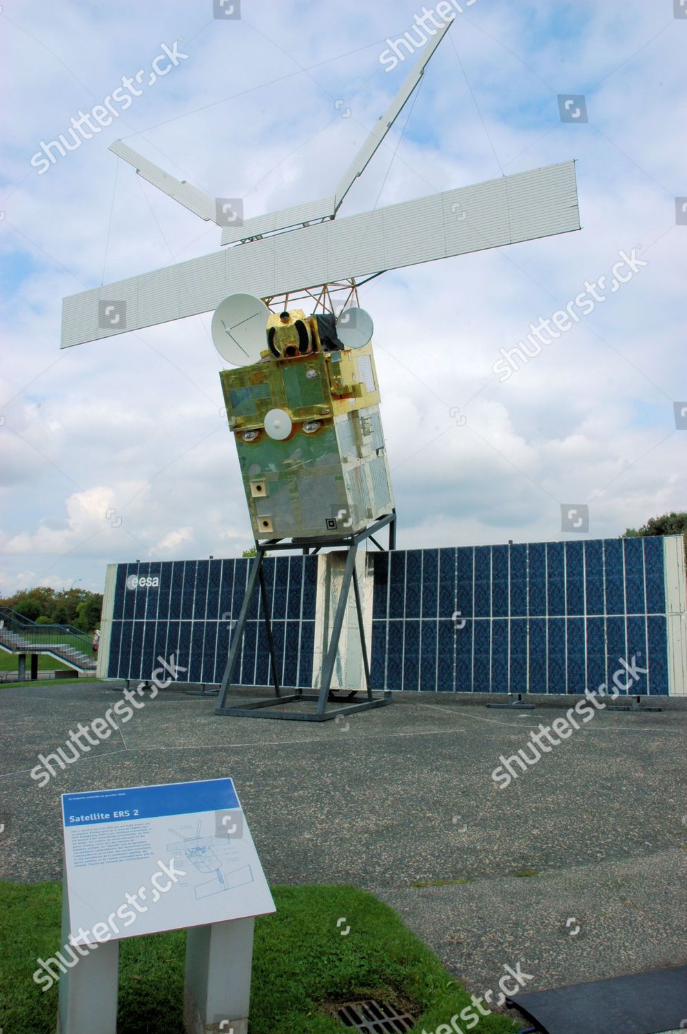 Satellite Ers 2 Launched 20495 By Editorial Stock Photo - Stock Image ...