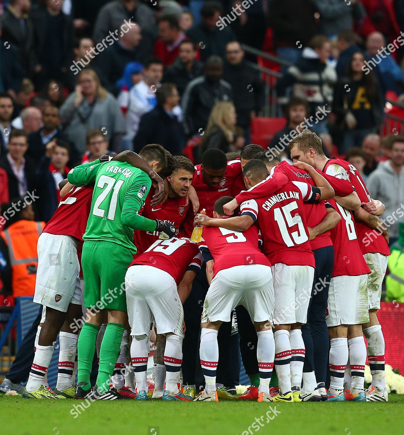 Arsenal Team Huddle Together Before Penalty Editorial Stock Photo ...