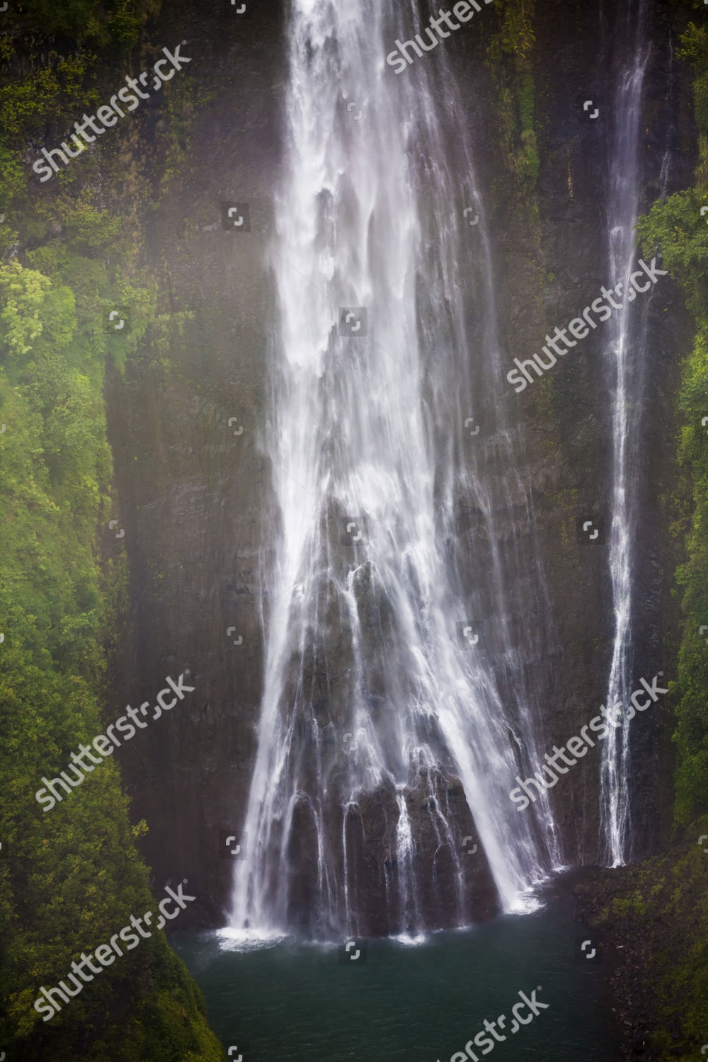 Manawaiopuna Falls Jurassic Park Falls Hanapepe Editorial Stock Photo ...