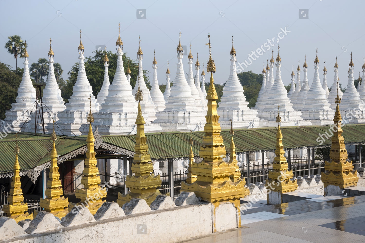 Atthakatha Chedis Stupas Sandamuni Paya Sandamuni Editorial Stock Photo ...