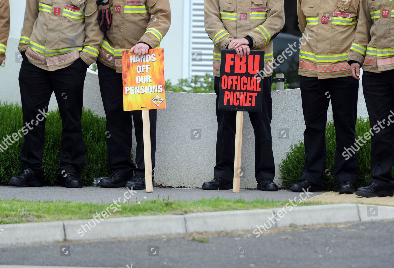 Firefighters On Picket Line Editorial Stock Photo - Stock Image ...