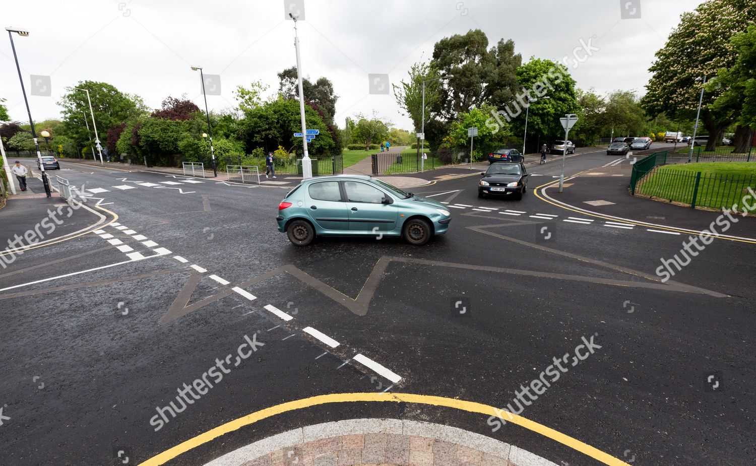 New Yellow Star Road Marking Junction Editorial Stock Photo - Stock ...