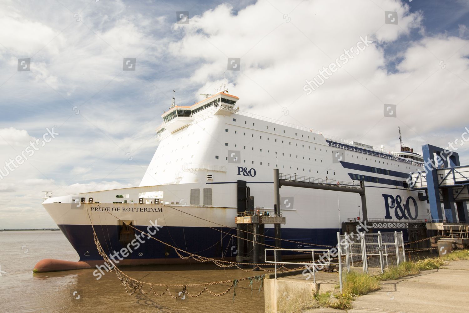 Ferry Terminal Hull Yorkshire Uk Editorial Stock Photo - Stock Image ...