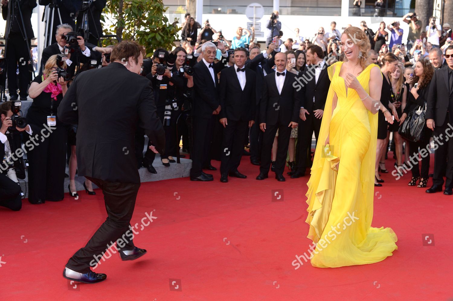 Quentin Tarantino Dancing Watched By Uma Editorial Stock Photo - Stock ...